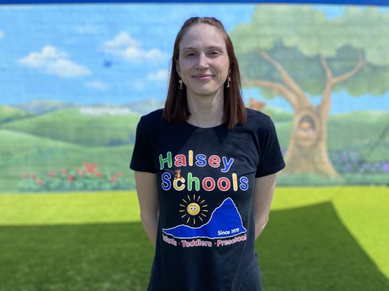 Teachers love teaching infants, toddlers & preschoolers in daycare